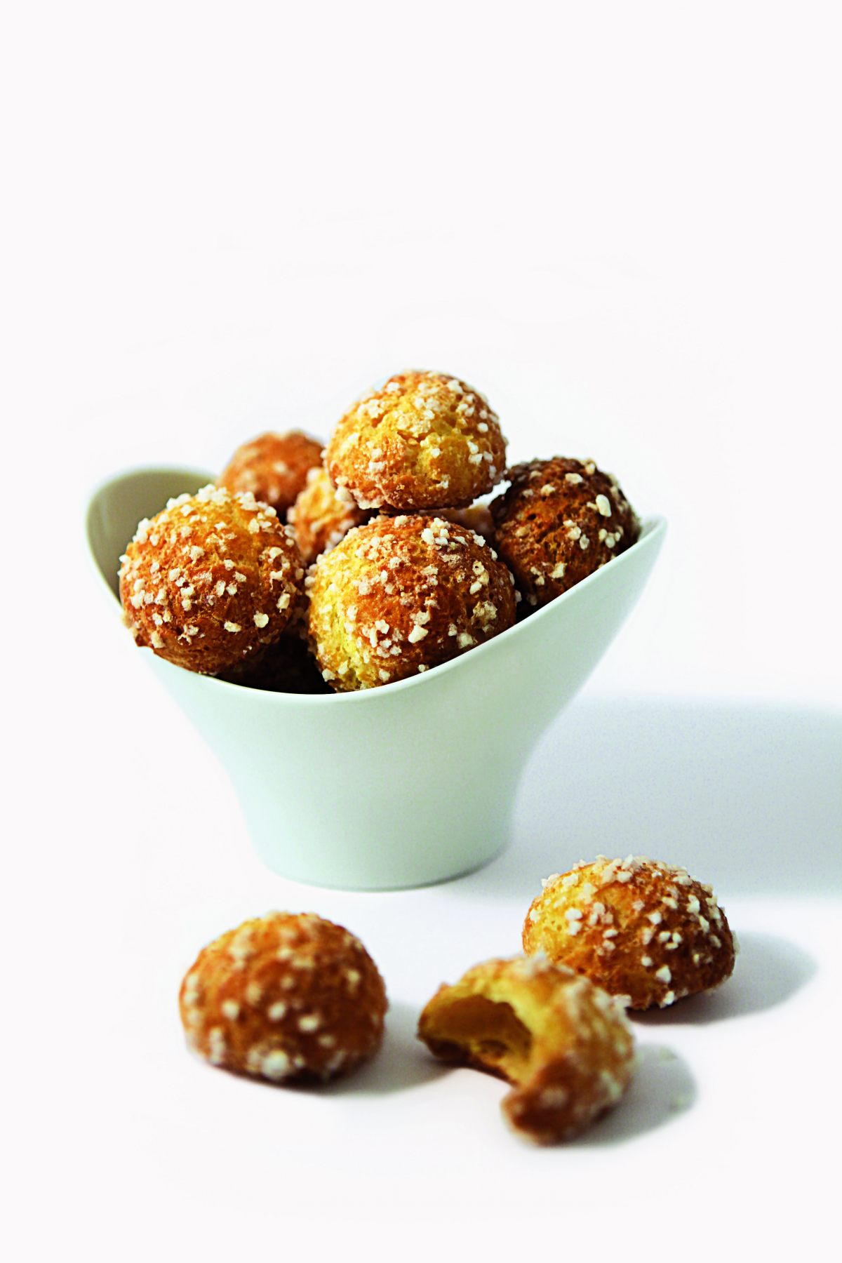 Chouquettes nature par l'École de Cuisine Alain Ducasse