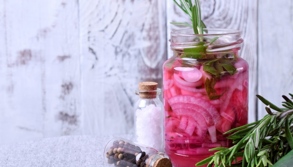 Recette d'Oignon rouge mariné par Pierre Sang Boyer - Académie du Goût