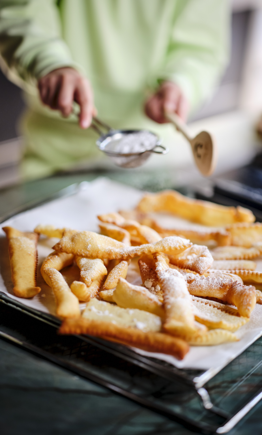 Recette de Beignets de carnaval par Simone Zanoni - Académie du Goût