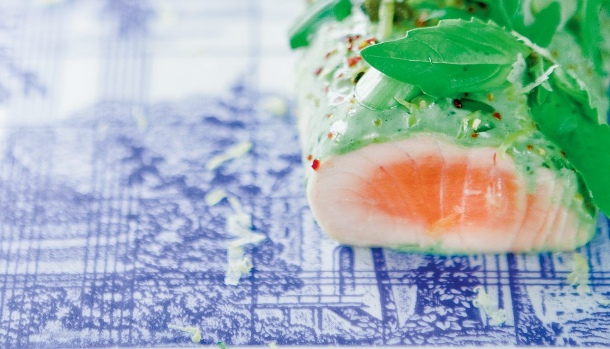 Recette de Saumon froid à la parisienne, pommes de terre vapeur par ...